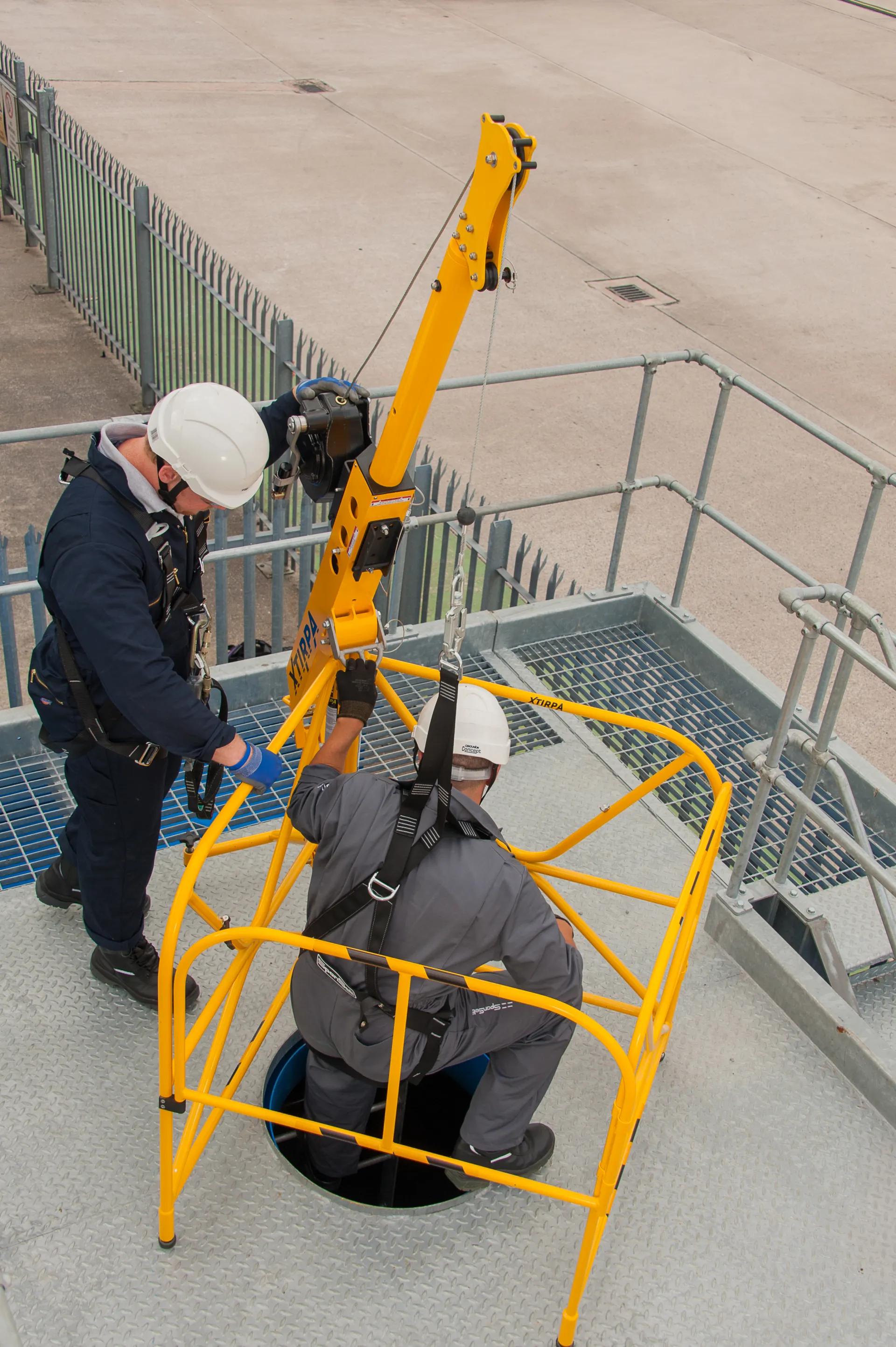 Guide to confined access solutions - SpanSet UK